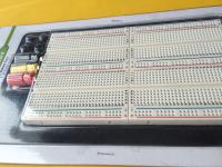 China 1500 Points Circuit Board Breadboard Solderless with Metal Plate for sale