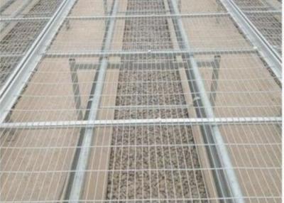 China Erosion Resistant Low Carbon Steel Welded Wire Mesh Panels Custom Size for Raised Beds for sale