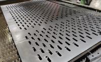 China 1m*2m/1.22m*2.44m Customizable Perforated Mesh Sheet with Customizable Hole Sizes for sale