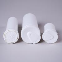 China Matte Surface Made In Medicine Container Pharmaceutical Plastic Bottle With Heart Cap for sale