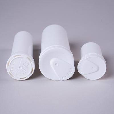 China Matte Surface Made In Medicine Container Pharmaceutical Plastic Bottle With Heart Cap for sale