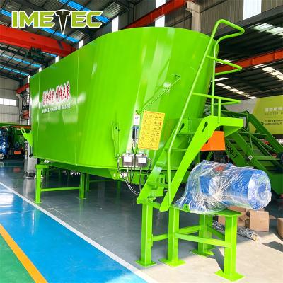 China 380V Mini Stationary Vertical TMR Feed Mixer 9 -36m³ Customizable for sale