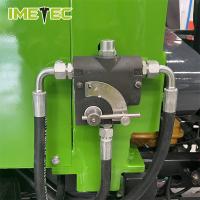 China 3m³ Capacity Hydraulic Transmission TMR Feed Spreader Truck with Wear-Resistant Manganese Steel Tank for Livestock Feeding for sale