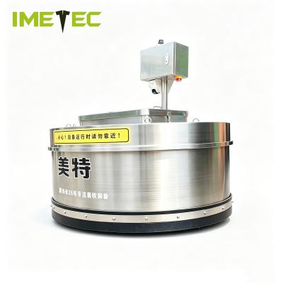 China Automatic Cattle Robot Feed Pusher Remote Monitoring SUS304 Stainless Steel Frame for sale