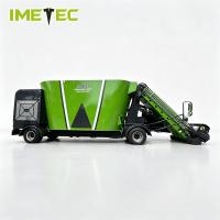 China Electric Silage Feed Wagon Mixer Self Propelled One Person Custom for sale