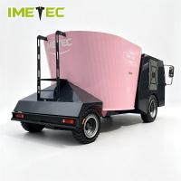 China 290HP Self Propelled Feed Mixer Wagon For Cattle Livestock Intake for sale