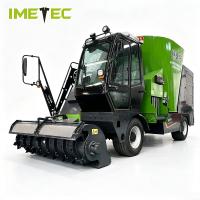 China Intelligent Diet Vertical Mixer Feed Wagon Hydrostatic Drive For Cattle Sheep Farm for sale