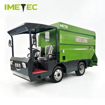 China TMR Livestock Feed Silage Truck Spreader Horizontal Mixer Wagon For Dairy Cattle Farm for sale