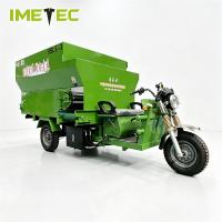 China 3 Wheel Electric Livestock Horizontal Tmr Mixer Feed Silage Spreader Cart for sale