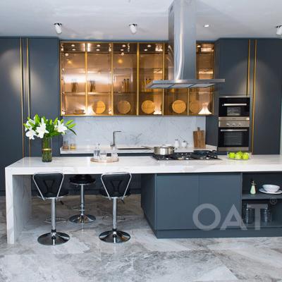 China Durable 304 Stainless Steel Kitchen Cabinet with 18mm Thickness and 20mm Door Thickness for Modern Homes for sale