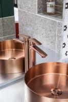 China Modern Mirrored Bathroom 316 Stainless Steel Vanity Cabinet Copper Basin Cabinet for sale