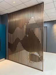 China Decorative 201 430 Stainless Steel Wavy SS Metal Partition Room Divider for sale