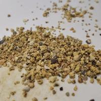 China Ochre Yellow Bauxite Precision Casting Cement Raw Materials Refractory Product for sale