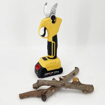 China Lithium Branch 28MM Electric Pruning Shears Professional Cordless Scissor Garden Tree Pruner for sale