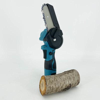 China Mini Electric One-Hand Woodworking Lithium Battery Pruning Chain Saw Wood Cutter for sale