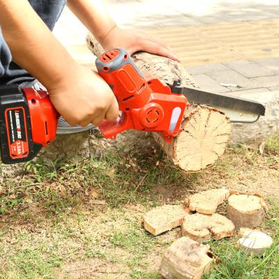 China Portable Electric Lithium Battery High Branch Saw 8inch Long Reach Chainsaws Garden Tree Pruning Tool for sale