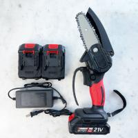 China Factory Wholesale 6 Inch Mini Cordless Chainsaw 2000mAh Battery Powered for sale
