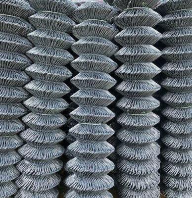 China Black Decorative Garden Welded Wire Mesh Chain Link Fence by Professional Manufacture for sale
