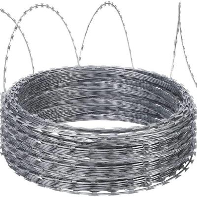 China Electric / Hot Dipped Galvanized Razor Barbed Wire Bulk Concertina Wire Mesh Material for sale