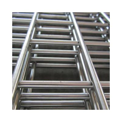 China Competitive Price Good Quality Galvanized Wire Mesh Farm  Fence Panels 4x4 Welded Wire Mesh Panel Chicken Cage for sale