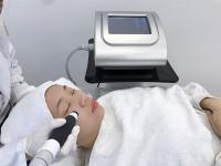 China Effective RF Fat Reduction Machine , Radio Frequency Equipment With 8 Inch Touch Screen for sale
