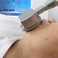 China 10.4 Inch Fractional Radiofrequency Microneedling Machine 180W Deep Heat and Cooling for sale