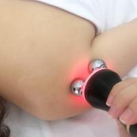 China 360 Degree Rotation Roll Radio Frequency Machine For Cellulite Removal Machine for sale