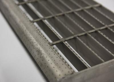 China Composite Galvanised Steel Steps,Metal Step Treads With  Checkered Plate for sale