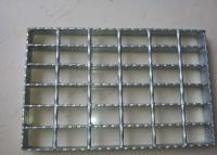 China 30 X 5 Hot Dipped Galvanized Serrated Steel Grating for Anti-Slip Flooring and Walkways for sale
