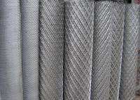China Rhombus Hole Expanded Metal Mesh Hot Dipped Galvanized Surface Thickness 4mm for sale
