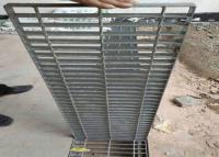 China SGS Metal Grates For Driveways / Rectangular Gutter 50 / 100mm Twisted Bar Pitch for sale