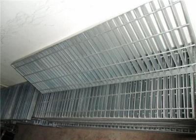 China High Performance Steel Grating Drain Cover With Frame 25 X 5 Bearing Bar for sale