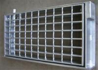 China 30 × 3 Floor Trough Drain Grates , Sliding Resistant Metal Trench Drain Grates for sale
