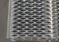 China Black Galvanized Steel Stair Treads Serrated Grating Bar Anti Slipping for sale