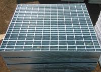 China Hot Dipped Galvanized Heavy Duty Bar Grating 70mm X 6mm Bearing Bar for sale