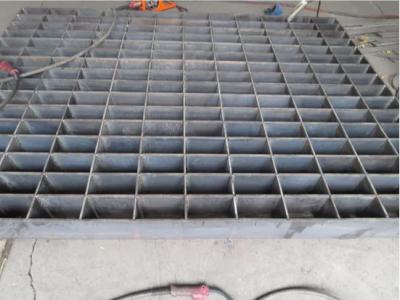 China Galvanized Steel Hinged Drain Grating Mild Steel Grating Iron Grating Steel Drainage Cover for sale