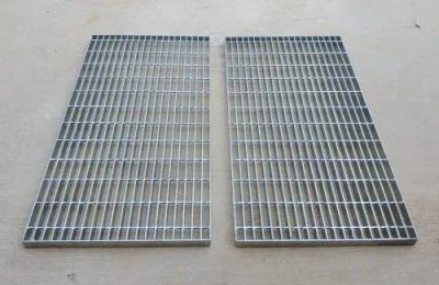 China Steel Drainage Cover Galvanized Steel Hinged Drain Grating Mild Steel Grating Iron Grating for sale