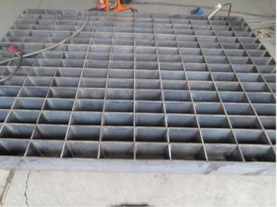 China Stable Steel Grating Stair Treads Hot DIP Galvanized for sale