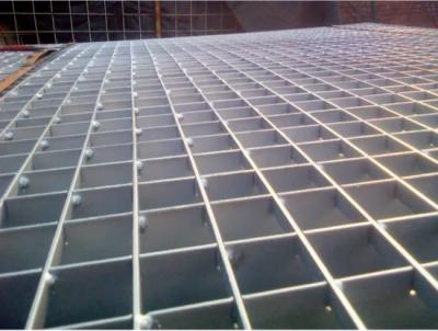 China Welded Swaged Pressure Locked Metal Serrated Steel Grating Plate for sale