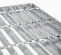 China Heavy Duty Galvanized Steel Grating Manhole Cover Stair Tread Floor Drain for Plazas for sale