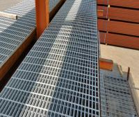 China Stainless Steel Grating High-Load-Bearing Anti-Slip Walkway for Industrial Platforms and Drain Covers for sale
