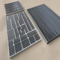 China Heavy Duty Serrated Steel Grating with Galvanized Surface for Industrial Applications for sale