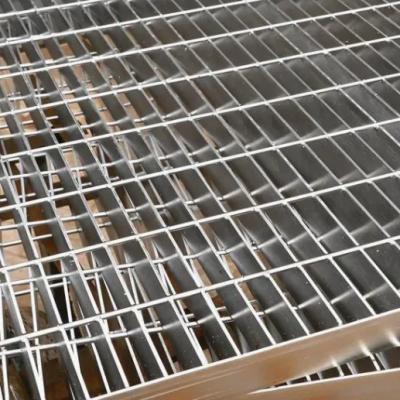 China Heavy Duty Press-Locked Hot Dip Galvanized Steel Grating Metal Grates for Industrial Flooring for sale