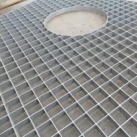 China Q235 Carbon Steel Walking Steel Grating with Hot Dip Galvanized and Serrated Surface for High Strength and Durability for sale
