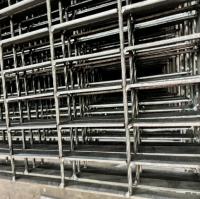 China Hot-Dip Galvanized Slip-Resistant Steel Grating with Customizable Sizes for Industrial Flooring for sale