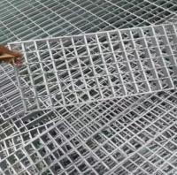 China Galvanized Customizable Steel Grating for Safety Walkway and Heavy-Duty Applications for sale
