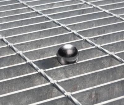 China CE-Certified Hot-Dip Galvanized Steel Grating with Customizable Sizes for Outdoor Construction for sale