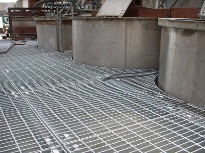 China Galvanized Anti-Slip Steel Grating Industrial Platform with Customizable Sizes for sale