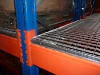 China Hot-Dip Galvanized Heavy Duty Steel Grating with Serrated Surface for Industrial Platforms for sale