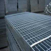China Hot Dipped Galvanized Stainless Steel Grating with High Load-Bearing and Corrosion Resistant Pressure Welded Grating Plate for sale